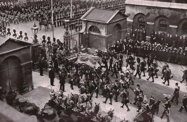 Edward Viii Funeral Caesar The Terrier Dog And What His Appearance Ay